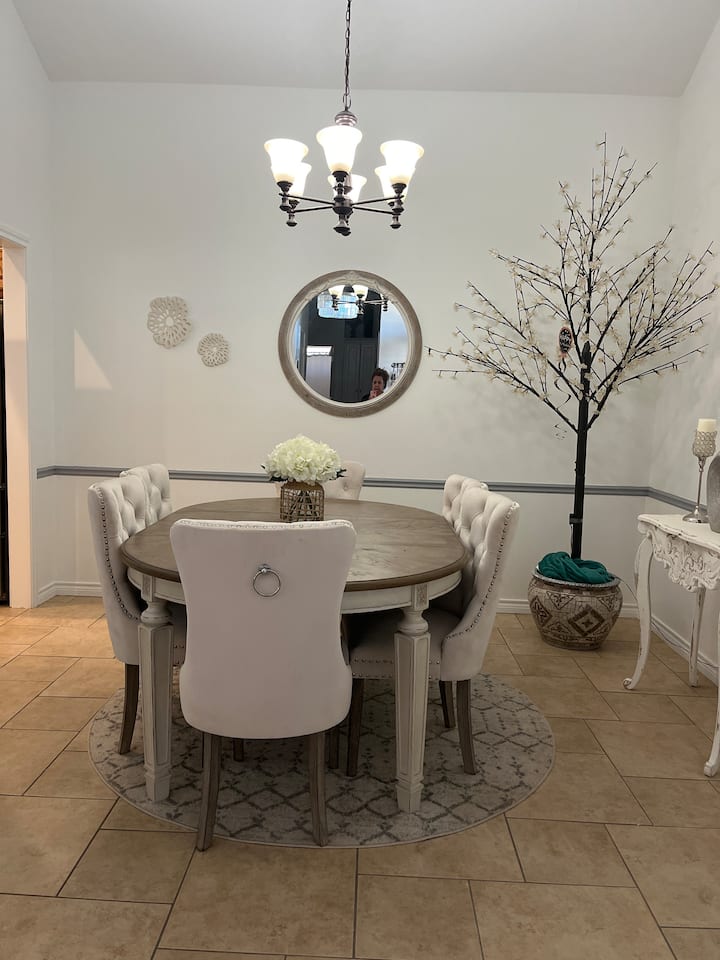 Cozy Home In Lubbock - Lubbock, TX