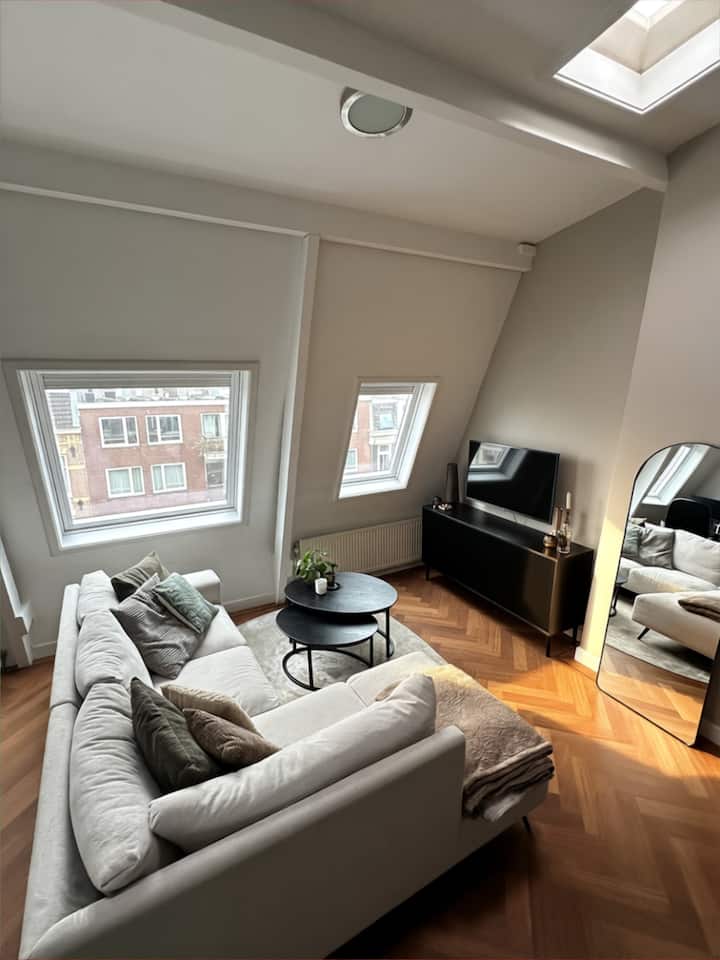 Light Loft In The Heart Of Amsterdam - Amsterdã