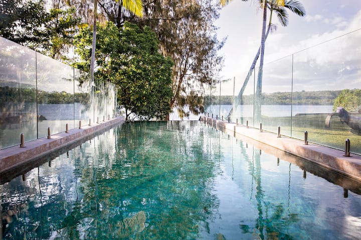 The Reef House | Sleeps 12 | Vanuatu - Vanuatu