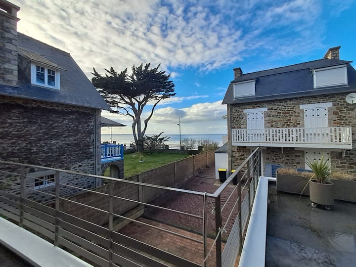 Maison Vue Mer Exceptionnelle Sur La Digue Du Val - Pléneuf-Val-André