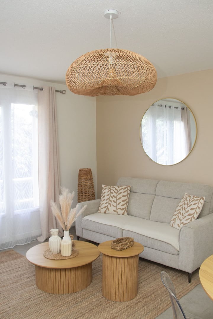 Charmant Appartement En Rez De Jardin + Parking - Saint-Paul-Trois-Châteaux