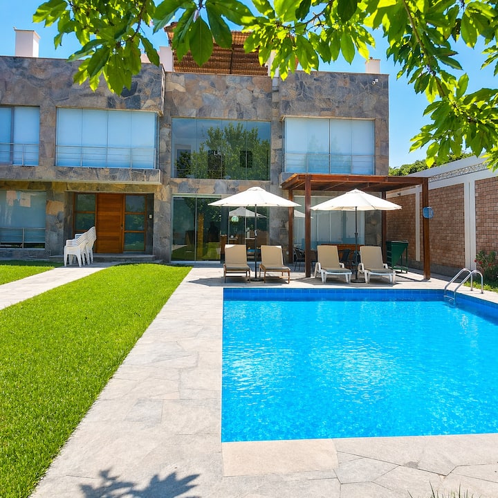 El Pez Roca -Casa De Campo Cieneguilla Con Piscina - Lima