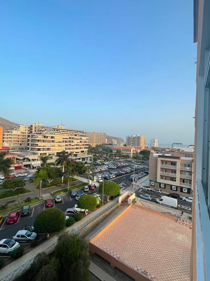Cozy Apartment In Center Of Los Cristianos - Los Cristianos
