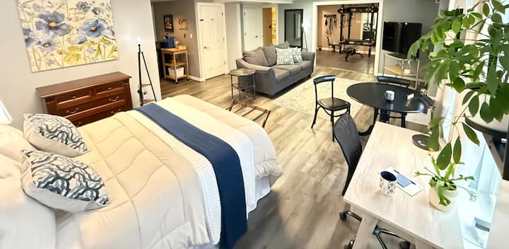 Private Suite W/ Gym Near Chapel Hill & Elon - Graham-Mebane Lake