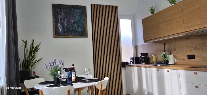 Apart. 80m/ 3 Bedroom/4 Beds - Cracovia