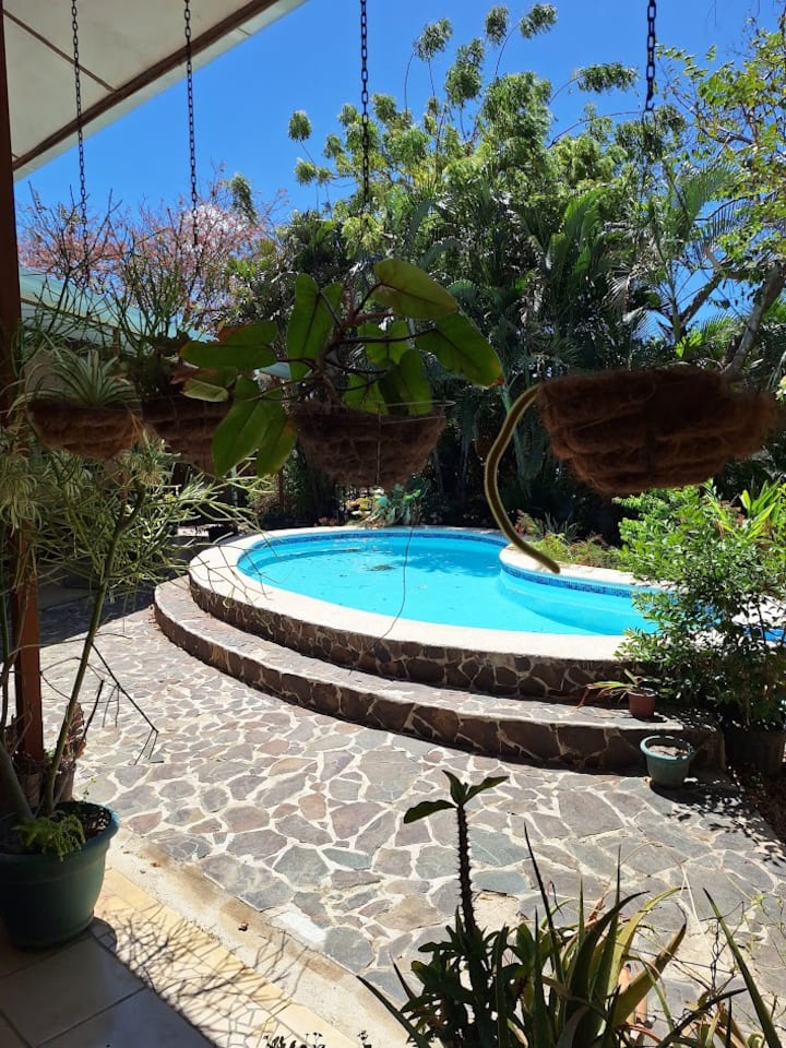 The Teak Loft - Liberia