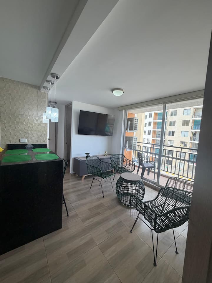 Elegante Apartamento De Lujo Con Vista Al Amanecer - Melgar