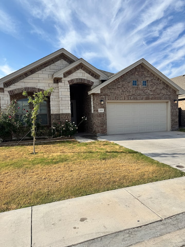 Intimate And Cozy House For Work Or To Unwind - 오데사