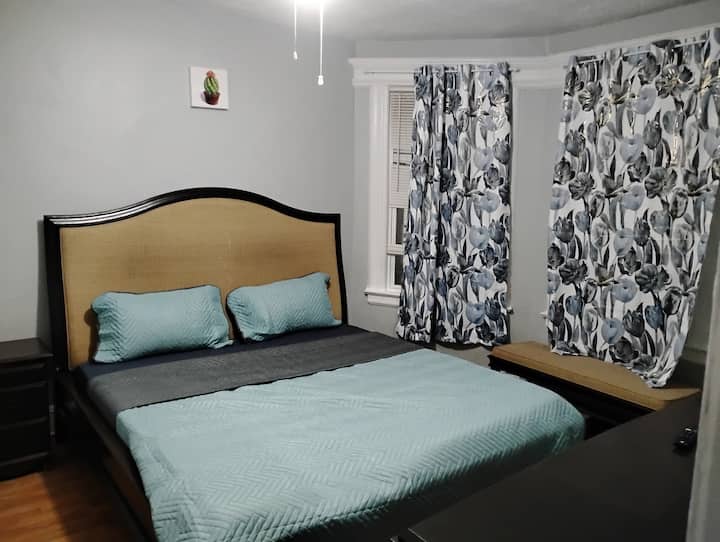 3 Beds & 1ba Appartment - Fl1 - Newark, NJ