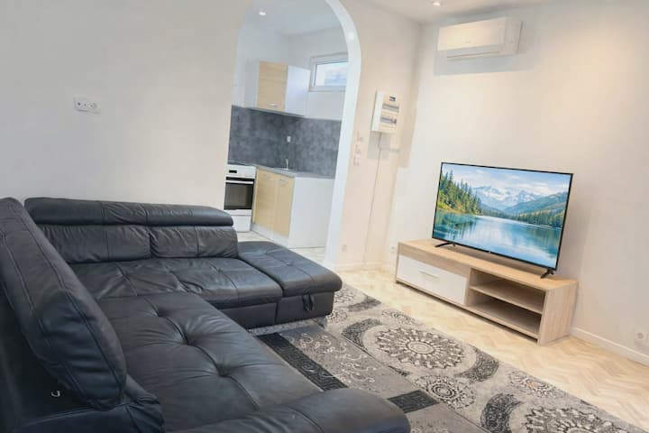 Le Refuge Urbain Privé - Les Forges