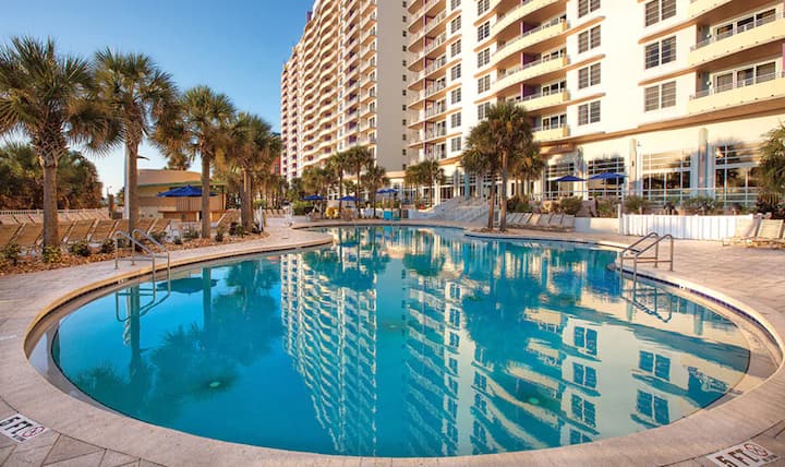 Deluxe 2bd In Ocean Walk - Daytona Beach, FL