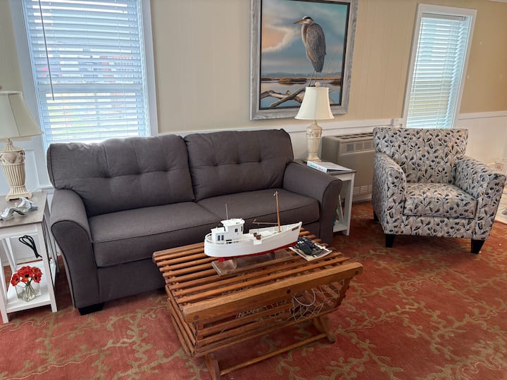 Sandpiper Retreat Chincoteague Island Va Apt-b - Chincoteague, VA