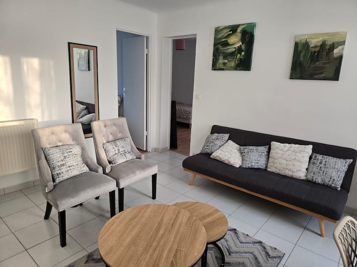 Appartement à Proximité Du Métro, Créteil Village - Créteil