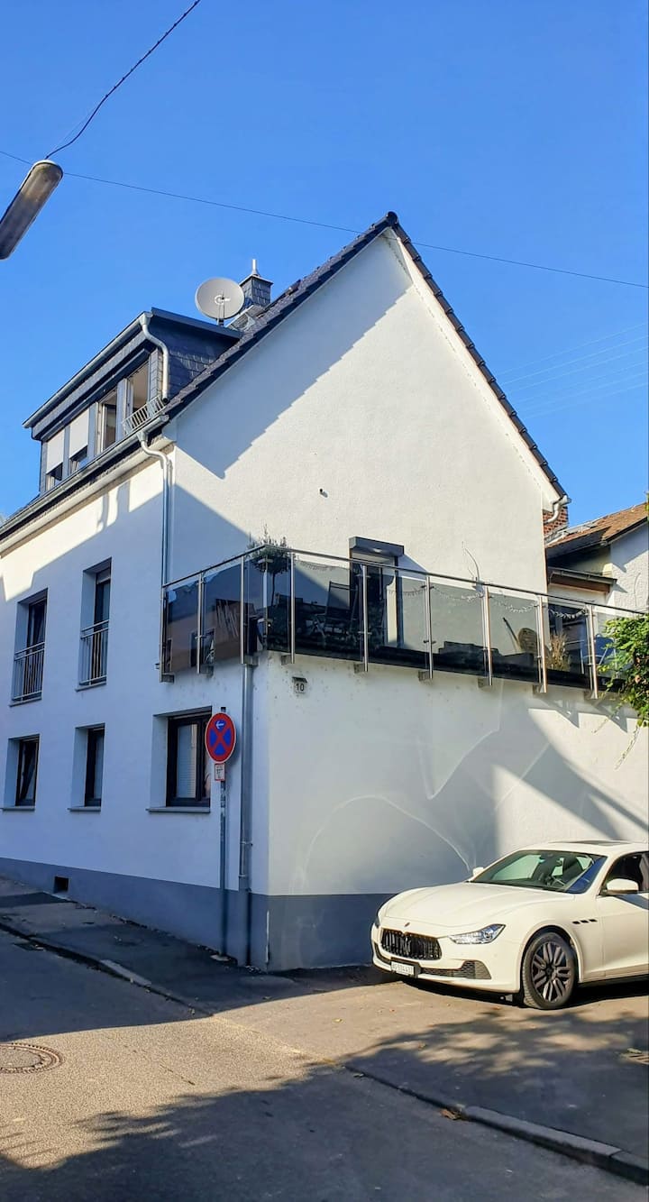 Geräumiges Haus Für 6 Gäste • Ruhig & Bahnhofnah - Eltville