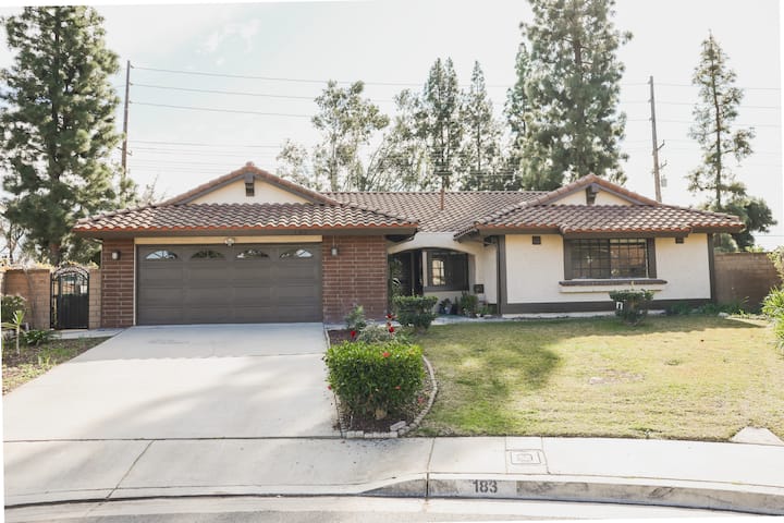 Spacious Eagle Hills Home | 3br/3ba Single Story - Brea, CA