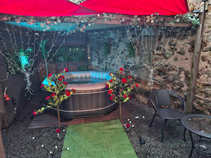 Studio Avec Jacuzzi Privé – Escapade Détente - Vierzon
