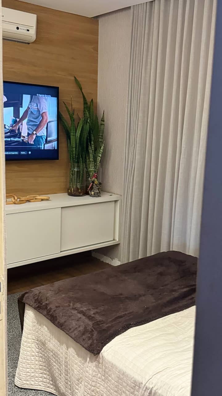 Apartamento Mobiliado E Decorado. - Trindade
