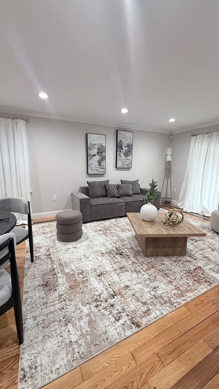 Modern And Comfy, Close To Nyc Skyline Apartment - North Bergen, NJ