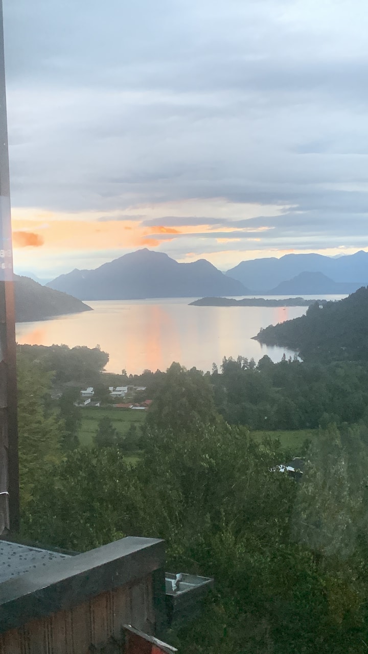 Casa Arrayán: Refugio Exclusivo En El Lago Ranco - Futrono