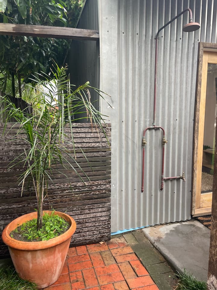 The Reclaimed Retreat - Gerringong