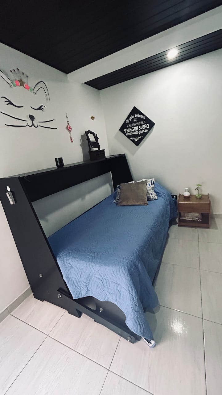 Habitación Confortable Y Limpia - Bogotà