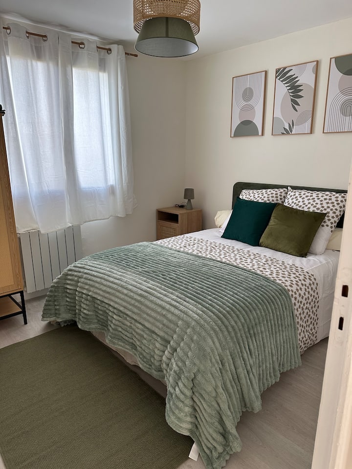 Maison Familiale Avec Jardin Proche De Provins - Provins