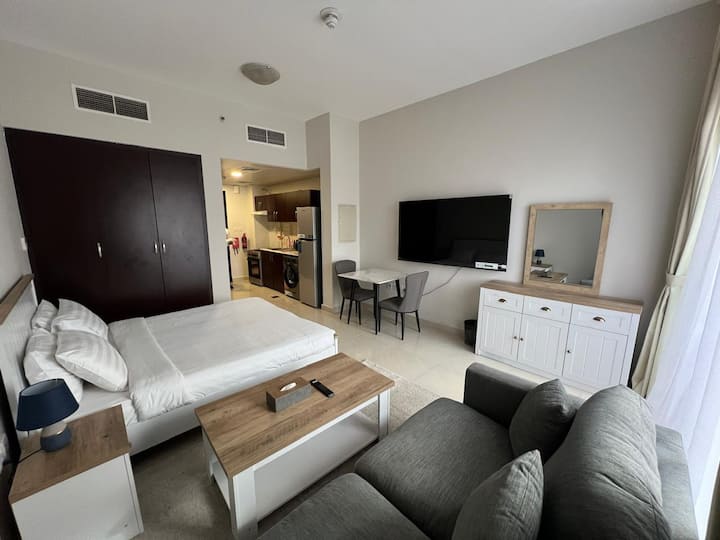 Fully Furnished Studio | Al Warsan | Dubai - Dubai