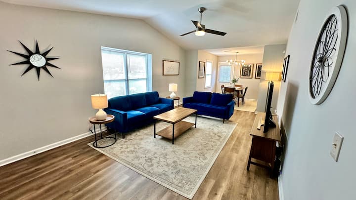 1 Mile From Belmont Abbey College! - Belmont, NC