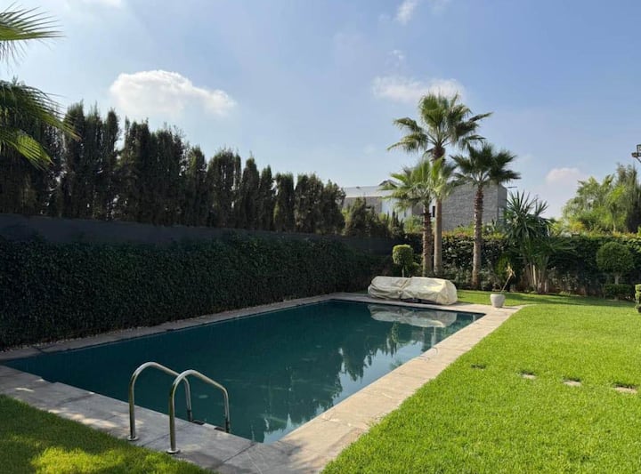 Ville De House Bien Près De Lac Et De La Plage - Kénitra