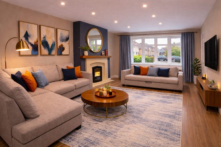 Spacious Corby House | Sleeps 8 | Patio & Bbq - Corby