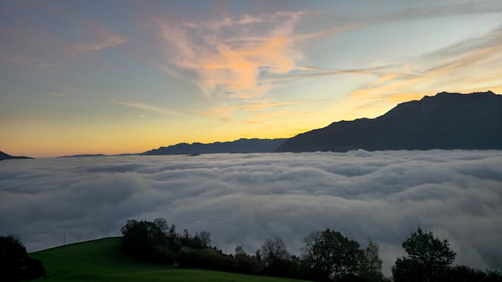 Chalet Above The Clouds With Panorama – Grabs - Sevelen