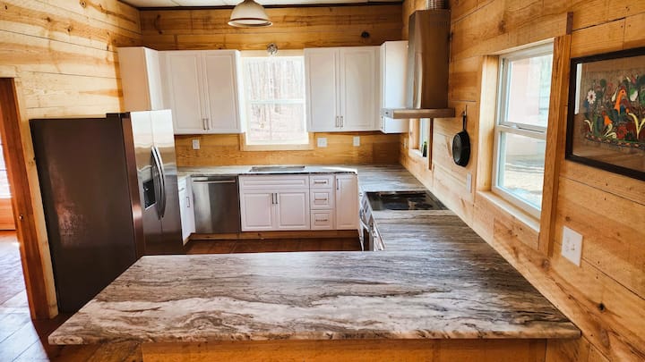 Private Luxury Cabin In Monteagle - Monteagle, TN