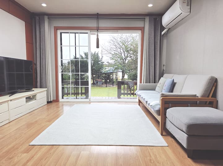 Daon Guest House(1층 독채. 최대8명.침실2.욕실2) - 통진읍