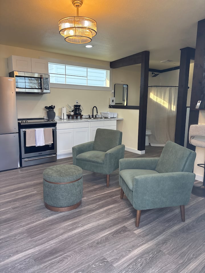 Skyline Studio - Corsicana, TX