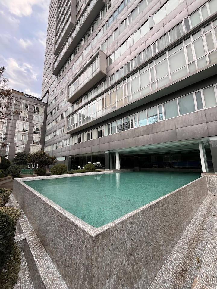 2 Recámaras + Pádel, Piscina Y Parking | Polanco - Mexico City
