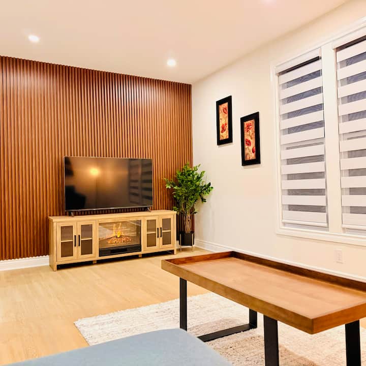 Bright & Cozy Home In Niagara Falls | Free Parking - Niagara Falls