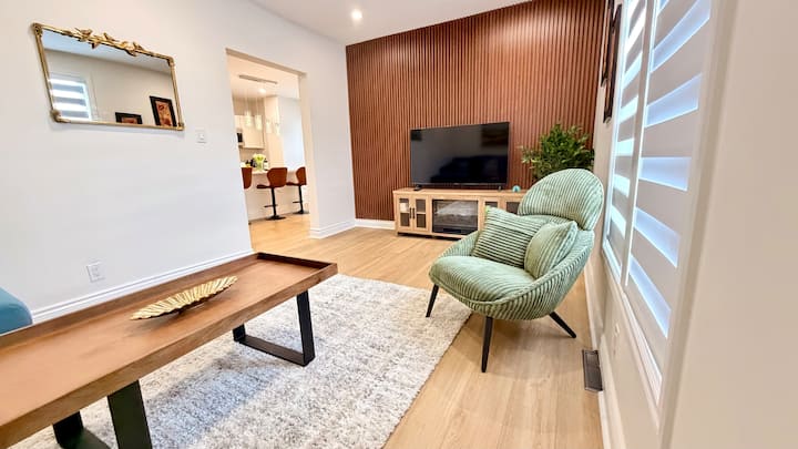 Bright & Cozy Home In Niagara Falls | Free Parking - Niagara Falls