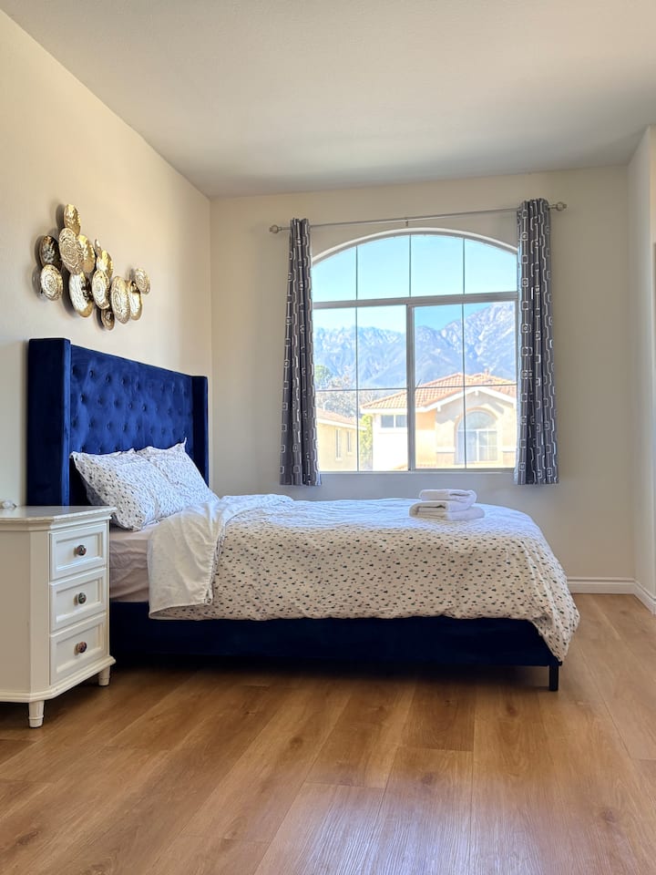 Rancho 带卫生间的套房 5 - Fontana, CA