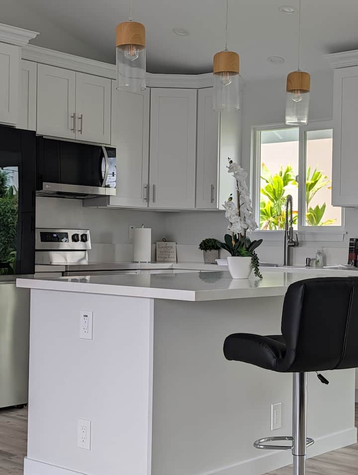 3-bedroom House In Hilo Perfect For Relaxing Stay - Hilo, HI