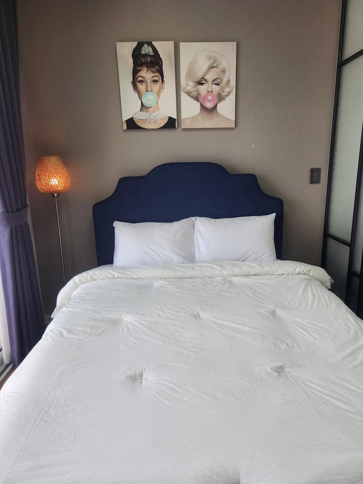 속초 썬라이즈 호텔 #7 오션뷰 / 감성스테이/ 바다감성/중앙시장 인근 - Sokcho-si