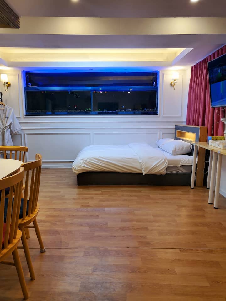 골든 스테이 - 부산광역시