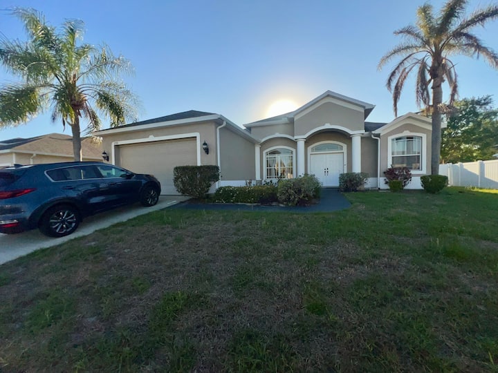 Peaceful Family Getaway In Lutz! - Land O' Lakes, FL