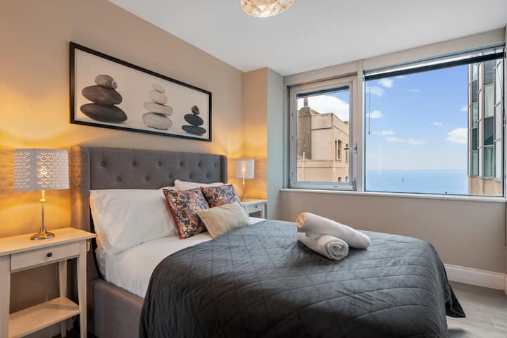 Brighton Seafront Apartment | Sea View | Sleeps 6 - 布萊頓