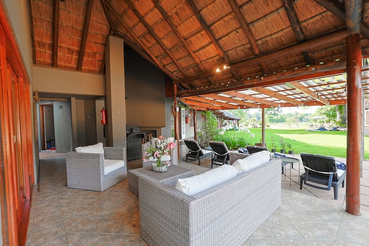 Farm House Villa In Sasolburg - Vanderbijlpark