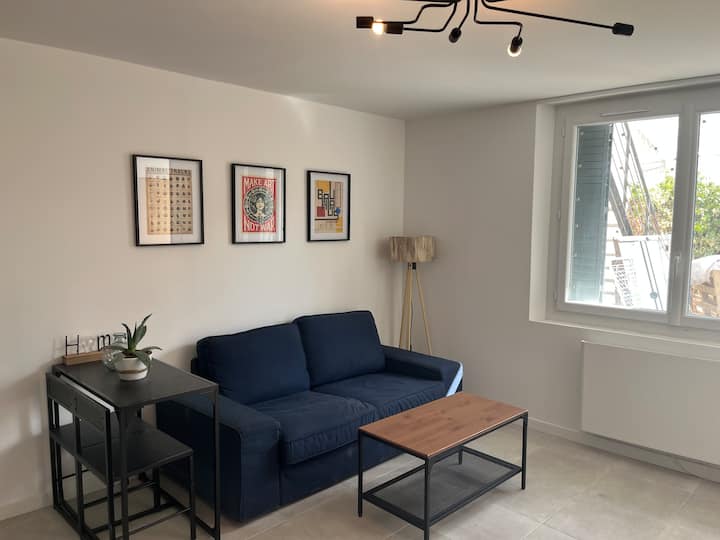 Studio éQuipé à 10 Minutes D’avignon + Terrasse - Vedène