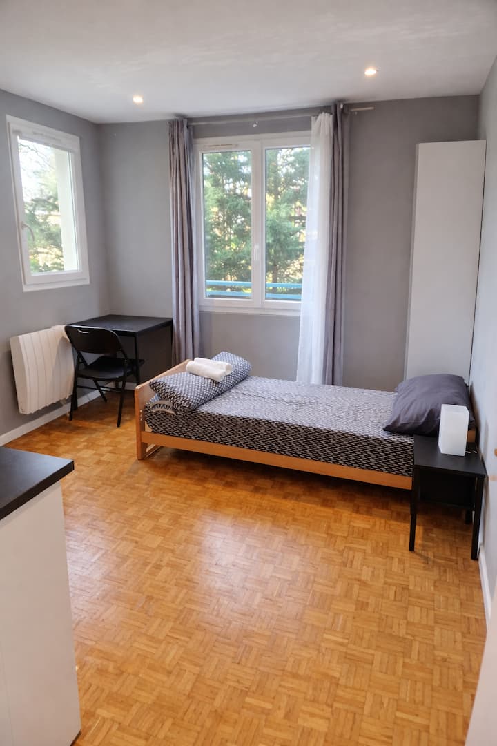 Petit Studio Dans Colocation à 10mn De Paris - Clamart