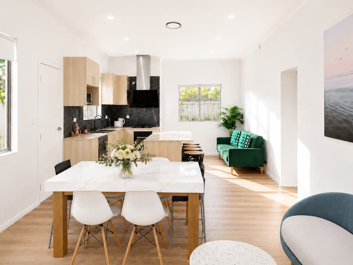Spacious Family Home｜walk To Train & Free Parking - Strathfield
