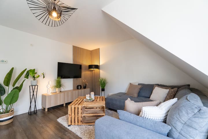 Moderne 4 Zimmer Wohnung (2 Etagen) | 2-4 Personen - Oldenburg