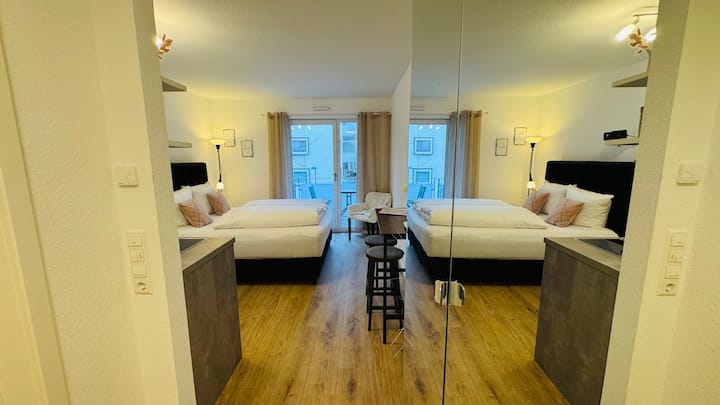 Ferienwohnung Juliette – Zentral Wohnen Mit Balkon - Freiburg im Breisgau