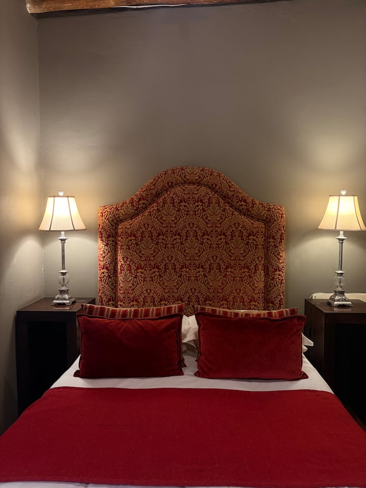 Soeterus Guest Farm - Deluxe King Room - Calitzdorp